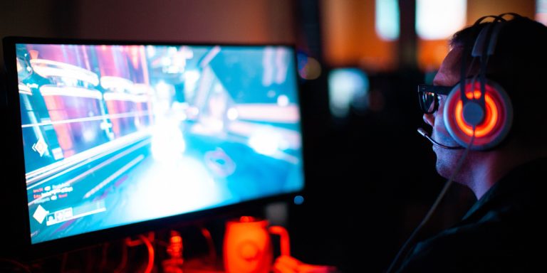 10 Benefits of Playing Online Games - Global Technology Magazine
